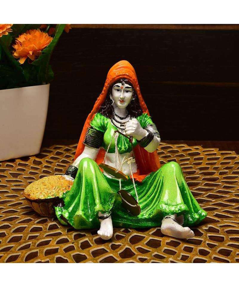 Karigaari India Polyresine Tarazoo women Rajasthani Showpiece for Home ...
