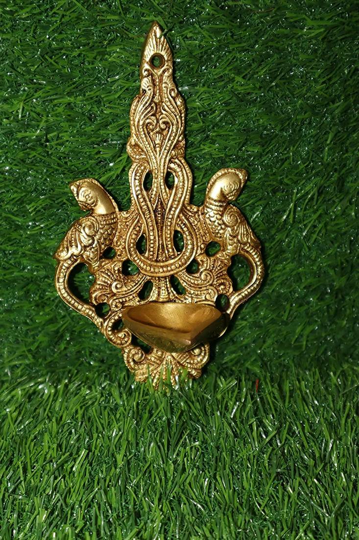 Salvus Brass Wall Hanging Deepak/Diya for Pooja, Temple & Home Decor (6 ...