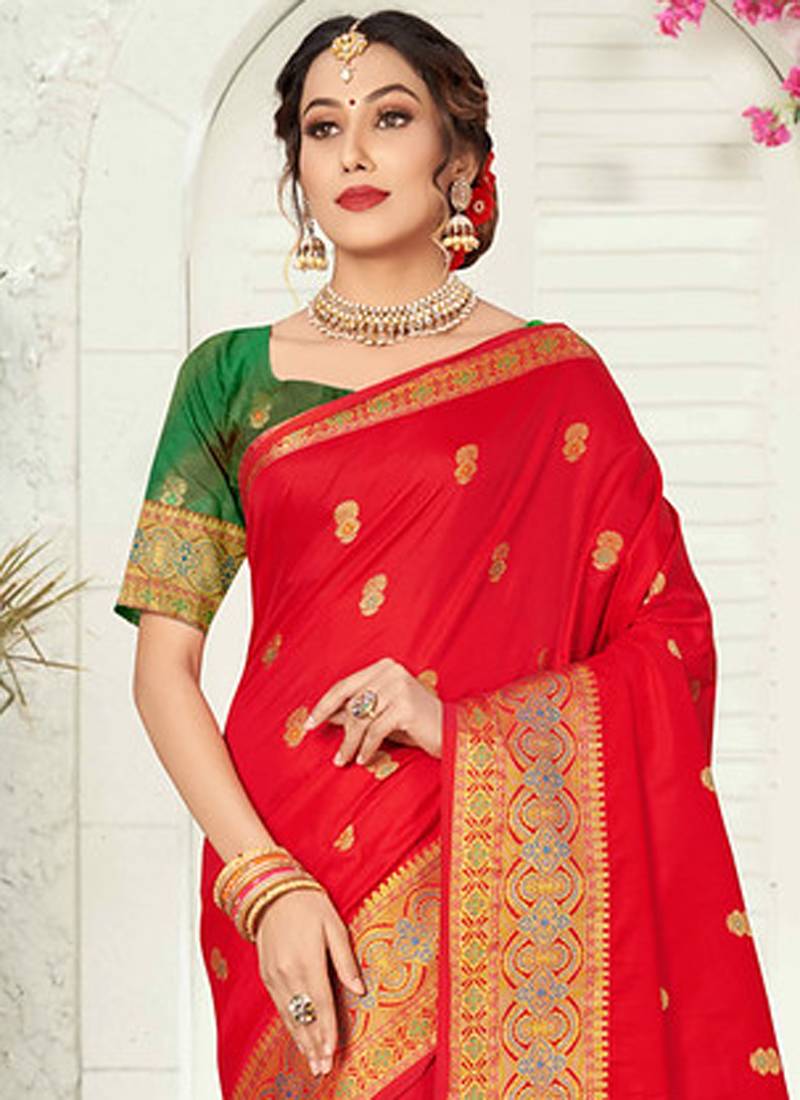 Red Silk Weaving Jacquard Work Designer Saree - PrazuFashion - 3905649