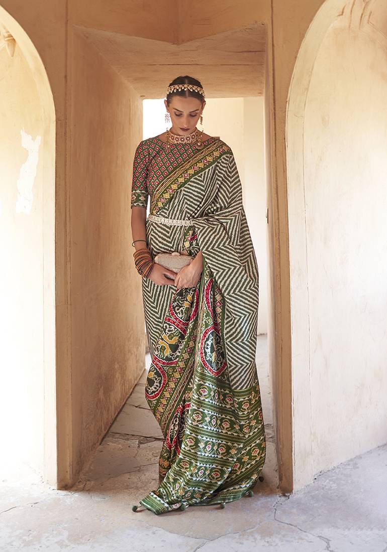 Mehendi printed silk saree with blouse - Monjolika - 3950421