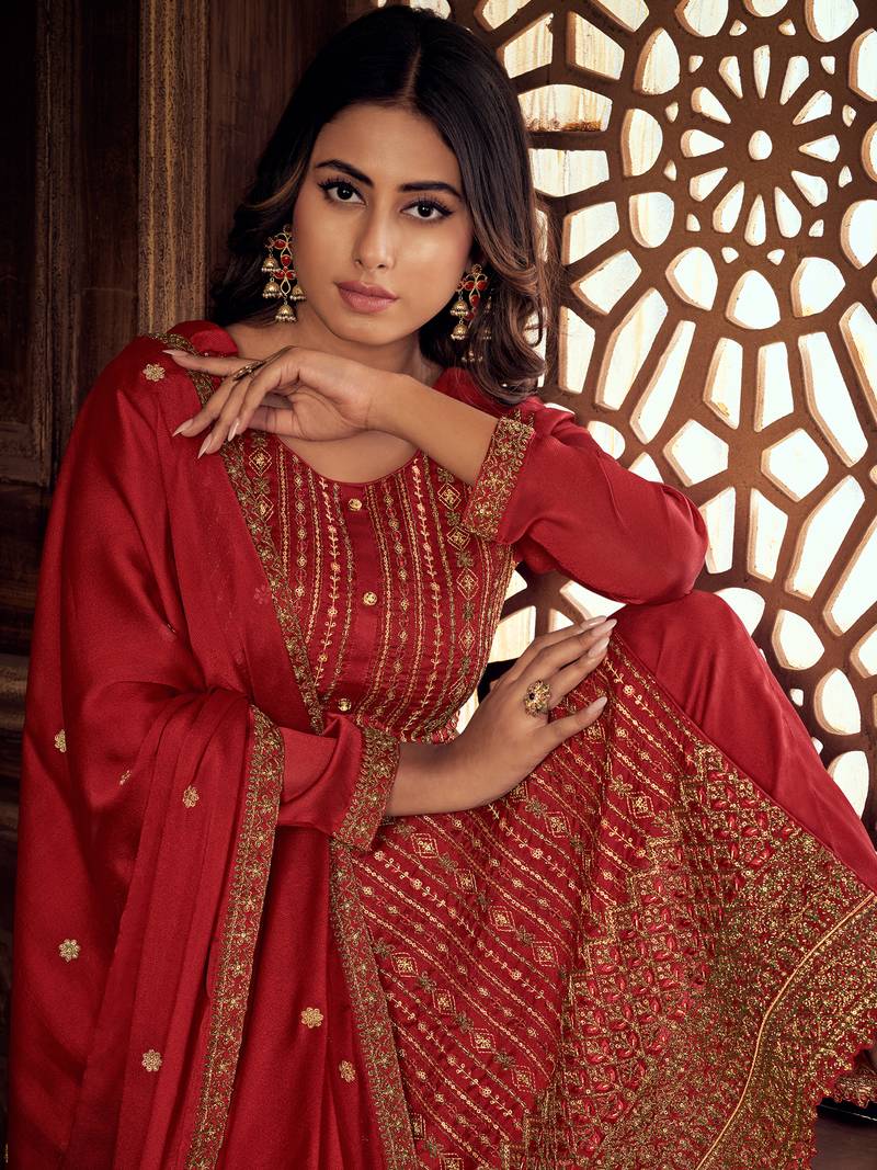 Red embroidered pure silk salwar - Stylee Lifestyle - 3951052