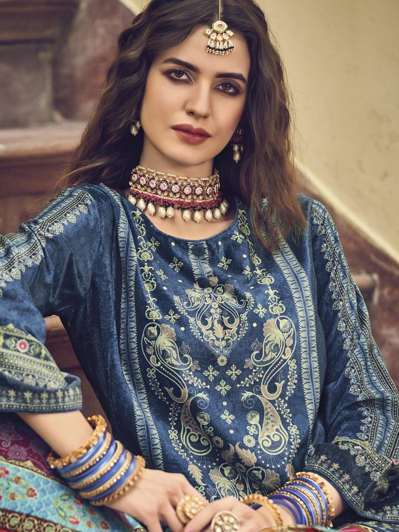 Navy blue digital print velvet salwar - Stylee Lifestyle - 3967381