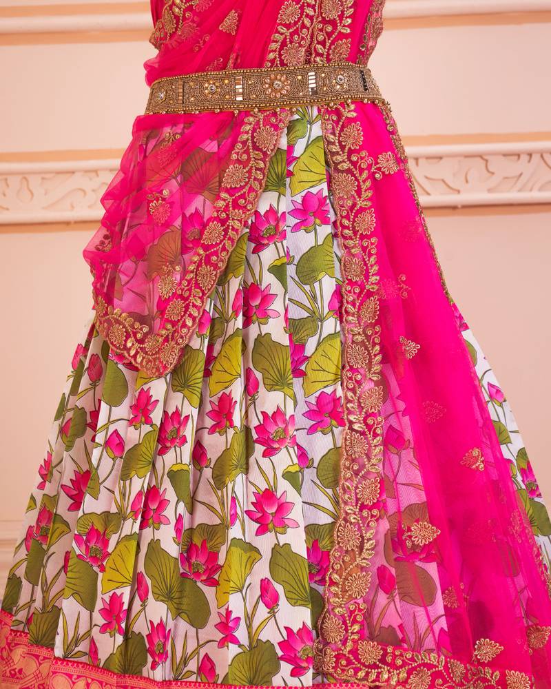 White Kalamkari Floral Digital Printed Half Saree - Kanakadara - 3968930