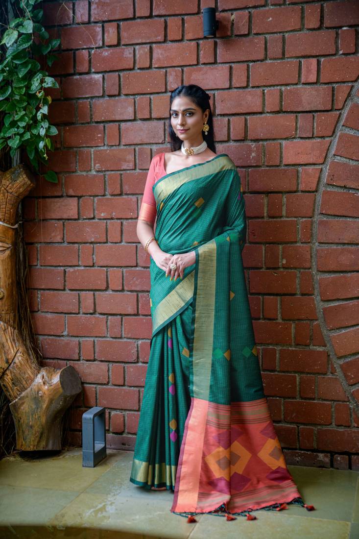 Heavy Traditional Katha Wevon Ikkat Pallu Designer Rama Colour Raw Silk ...