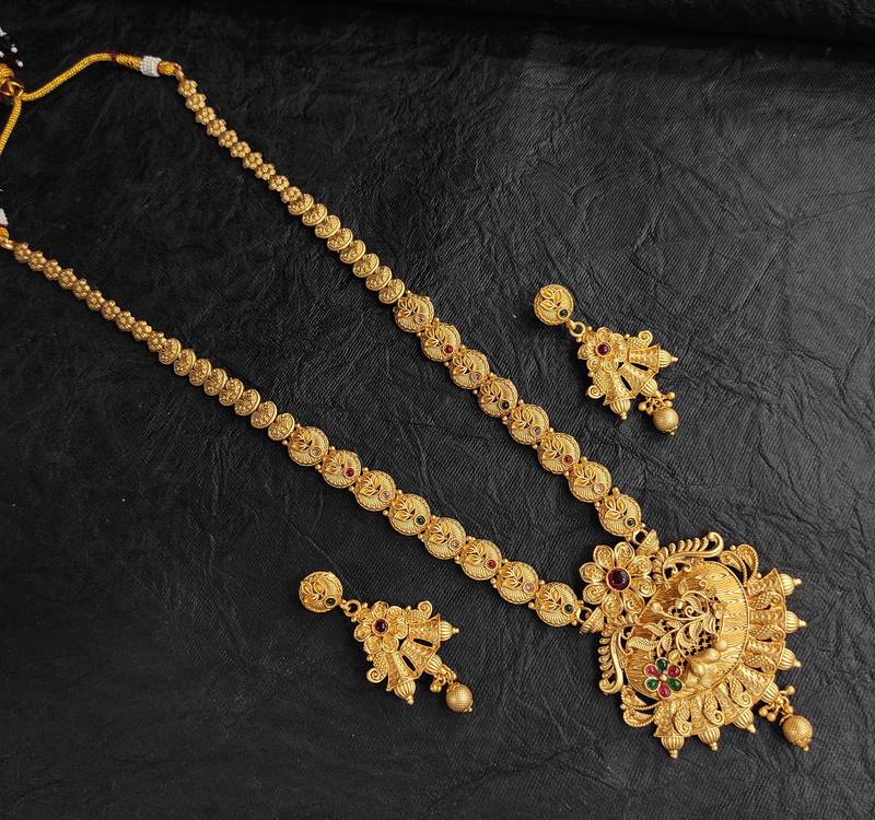 GOLD PLATED NECKLACE SET IN FANCY DESIGN - POOJA CREATION - 4127991