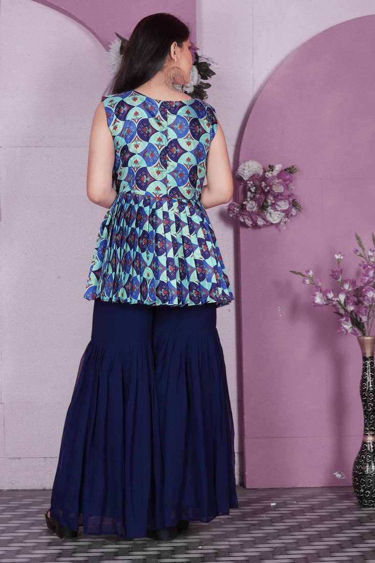EVERWILLOW New latest Girl's wedding naira cut georgette readymade ...