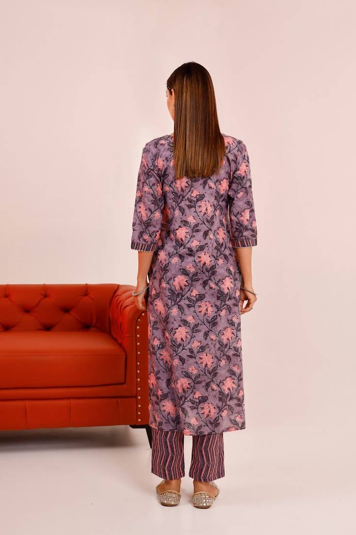 Straight fit cotton kurta set with hand print - PHEETA - 4171093