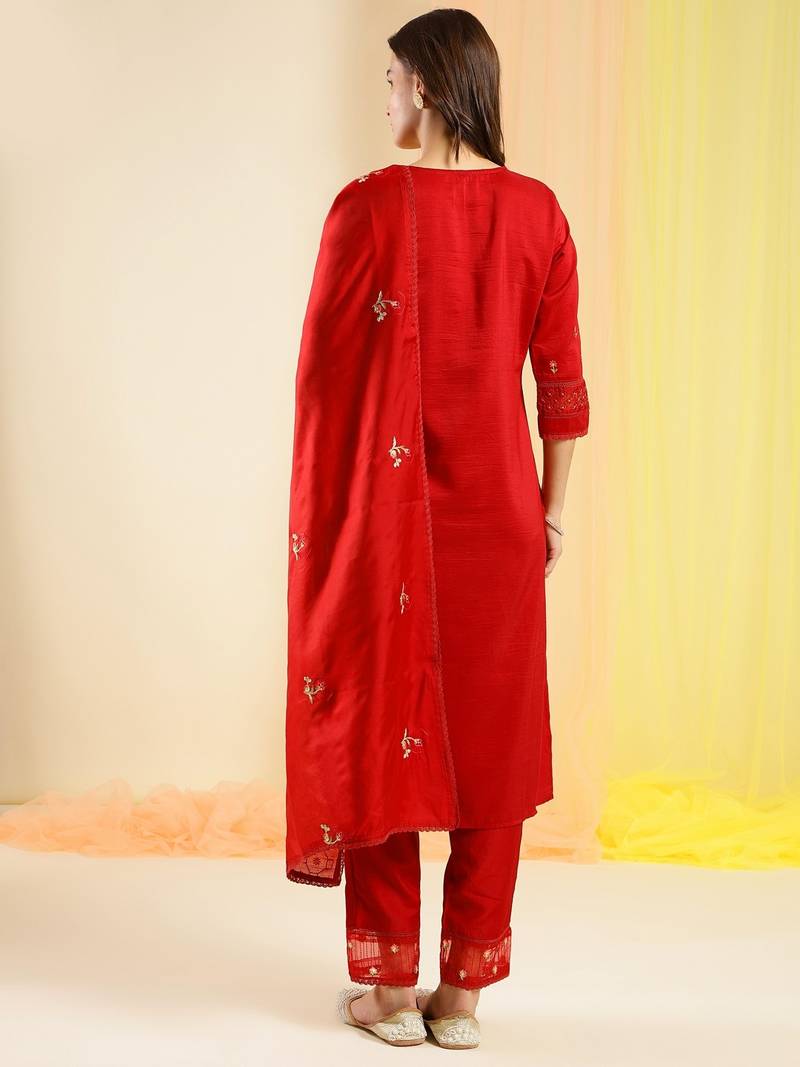 Red Colour Resham Floral Embroidered Ethnic Festive Salwaar Kameez ...