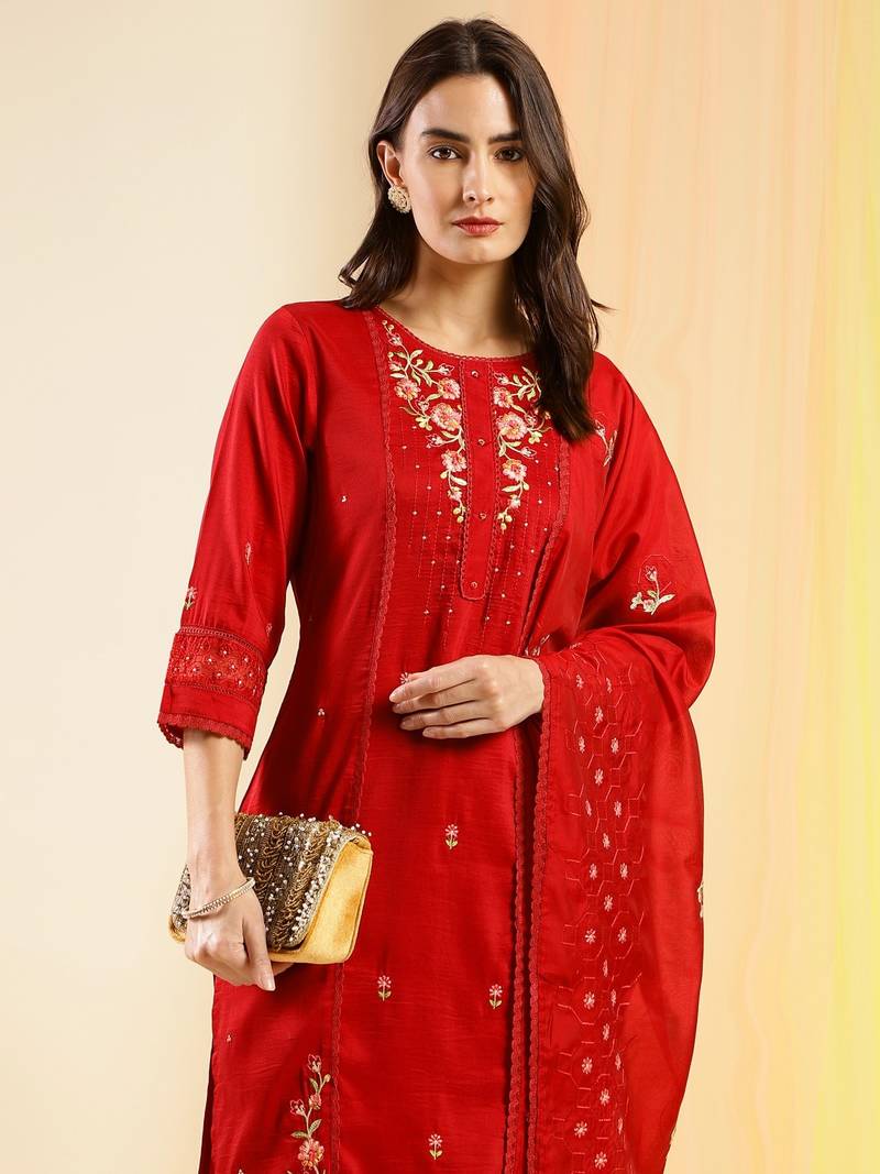 Red Colour Resham Floral Embroidered Ethnic Festive Salwaar Kameez ...