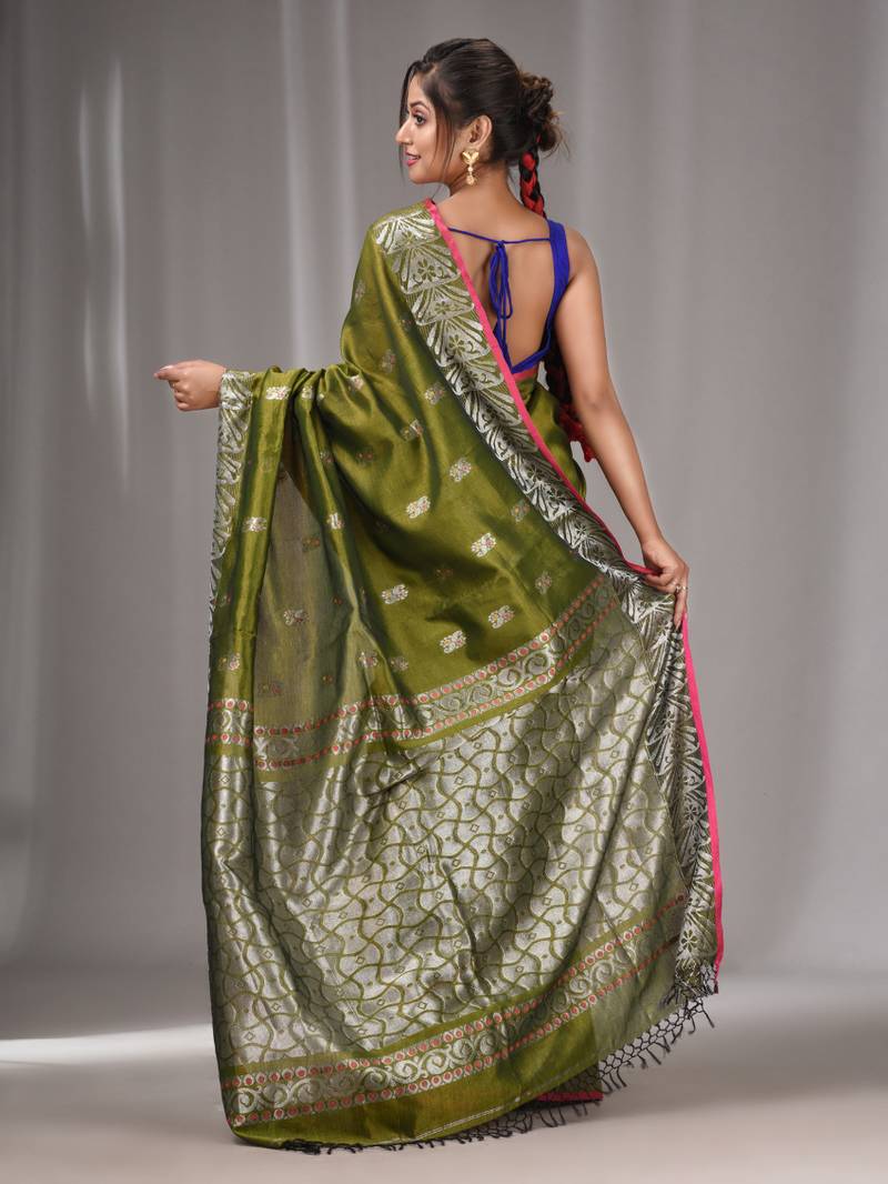 Sap Green Silk Matka Handwoven Saree With Texture Border - Charukriti ...