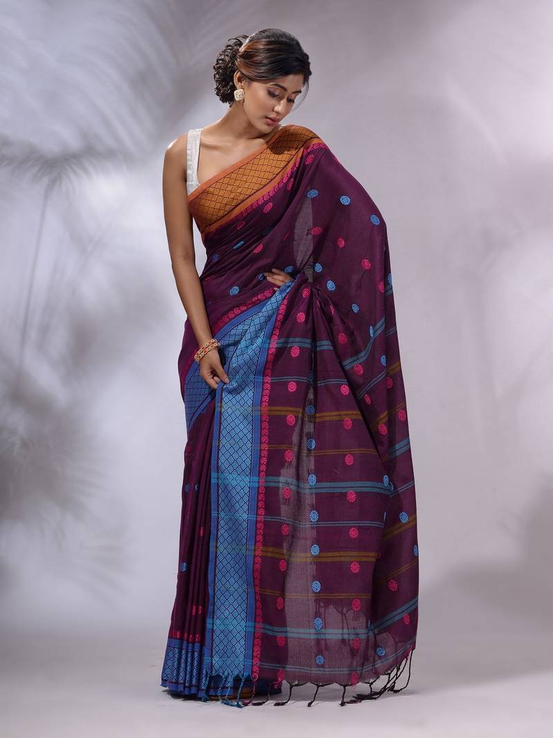 Magenta Cotton Handwoven Saree With Texture and paisley Borders ...
