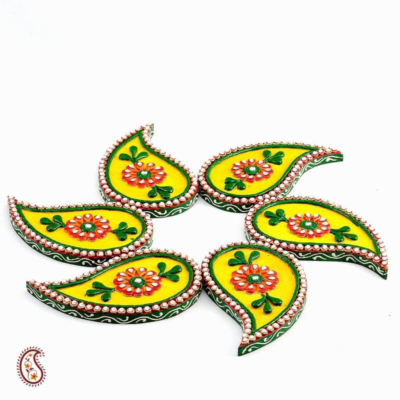 Diwali Gifts Ideas- Six Piece Keri Wood And Clay Floor Art Diwali Set ...