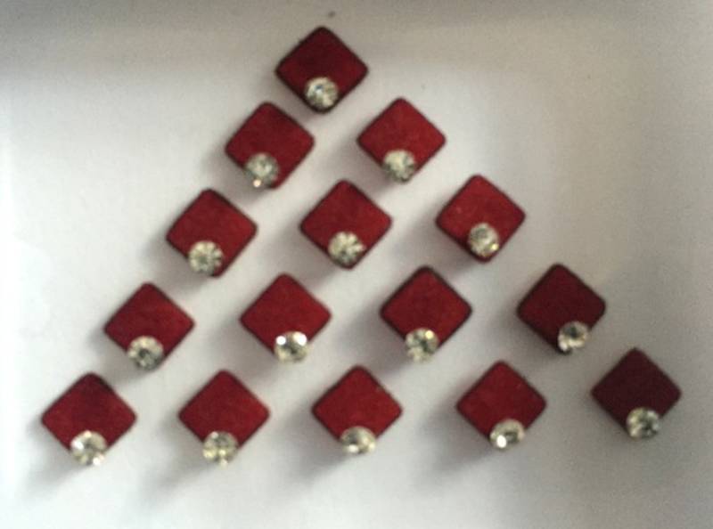 16 square bindi with crystal decorations - Kamal's Fashion - 671686