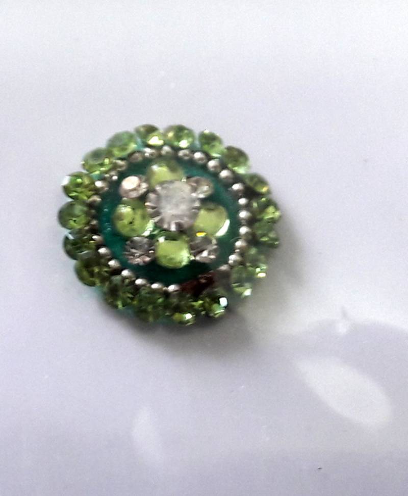 Round Light Green Bindi with Decorations - Kamal's Fashion - 906075
