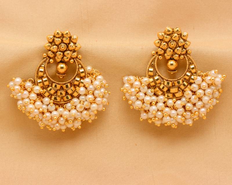Execlusive traditional earring collection - Aira Luxury Fashion ...