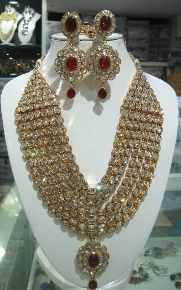 Royal Designer Ethnic Collection No. 073 - Royalty - 117576