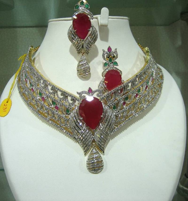 Royal Designer Ethnic Collection No. 050 - Royalty - 189290