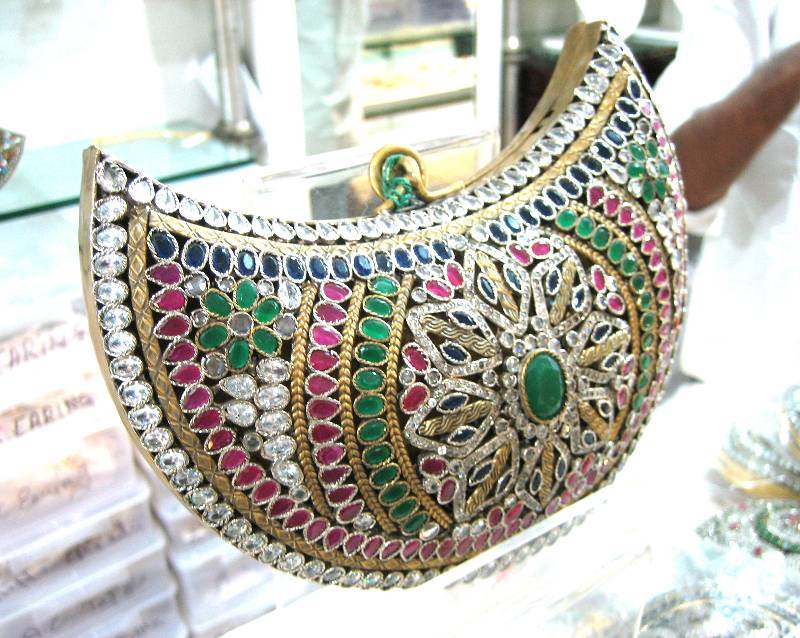 Royal Designer Ethnic Collection Clutcher - Royalty - 247436