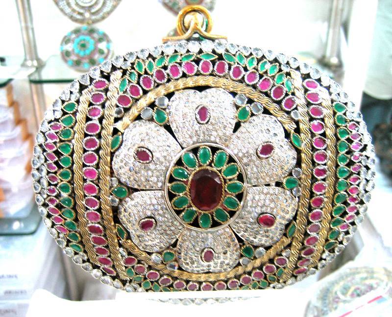 Royal Designer Ethnic Collection Clutcher - Royalty - 247437