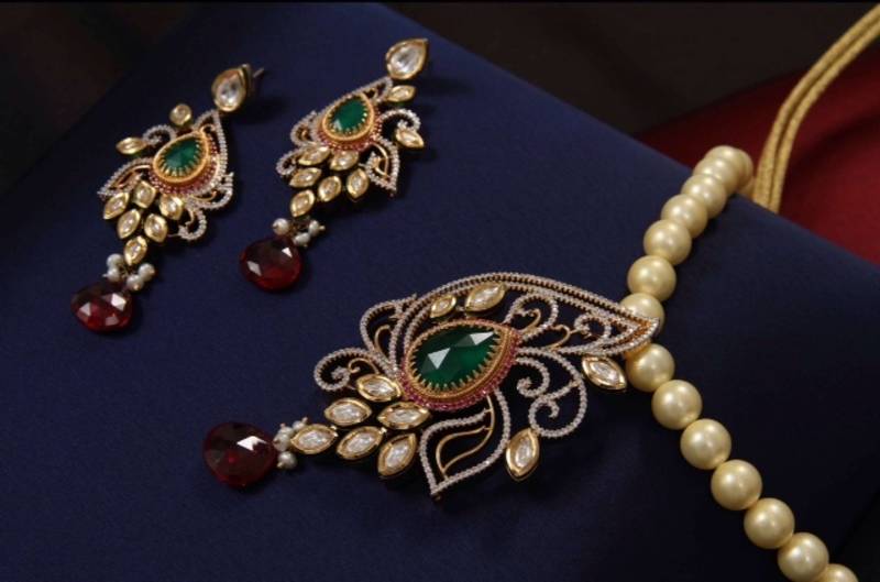 Bridal Collection Diamond Kundan Fusion pendant set with golden pearl ...