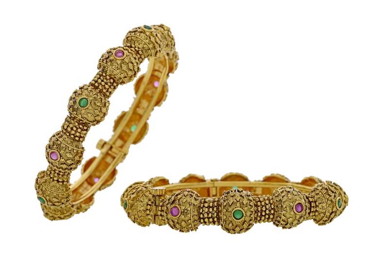 ROYAL TRADITIONAL ANTIQUE GOLDEN STONE STUDDED 2 PIECE BANGLE SET ...