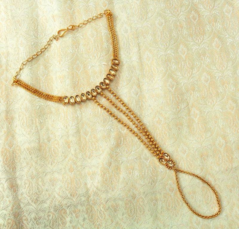 Gold kundan kundan haath phool hath panja - Lalso Lifestyle - 2281334