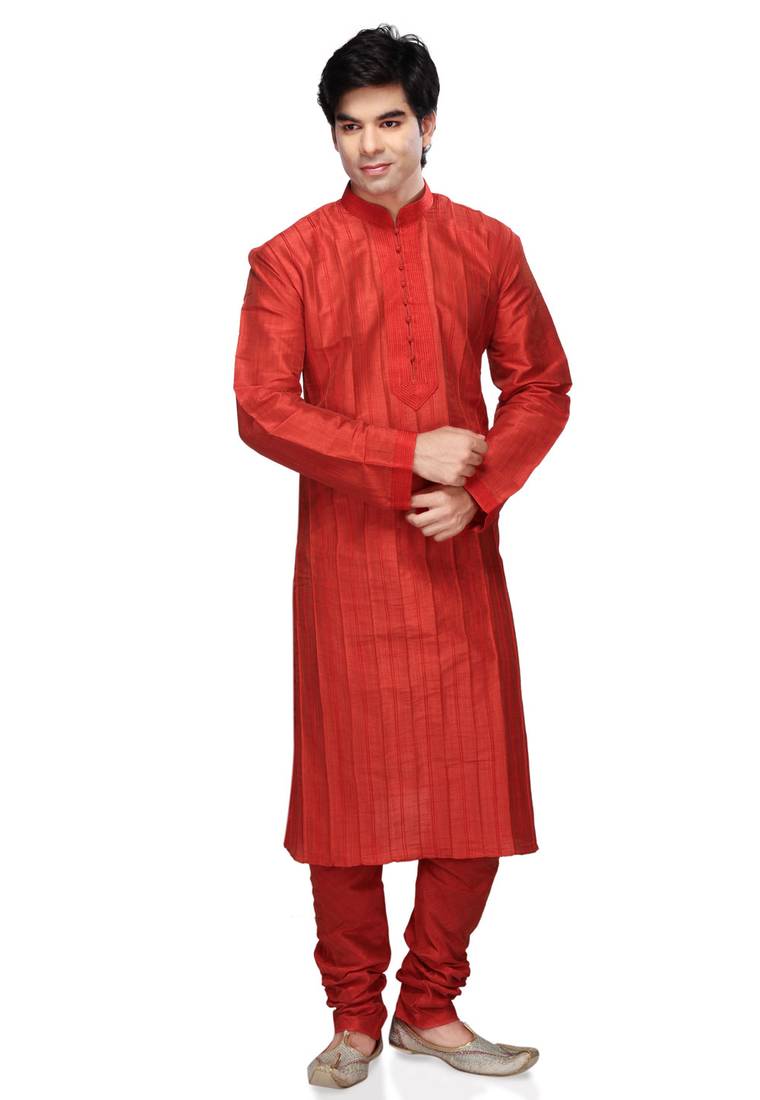 Red plain kurta pyjama self design silk blend - Sanwara Fashions - 318083