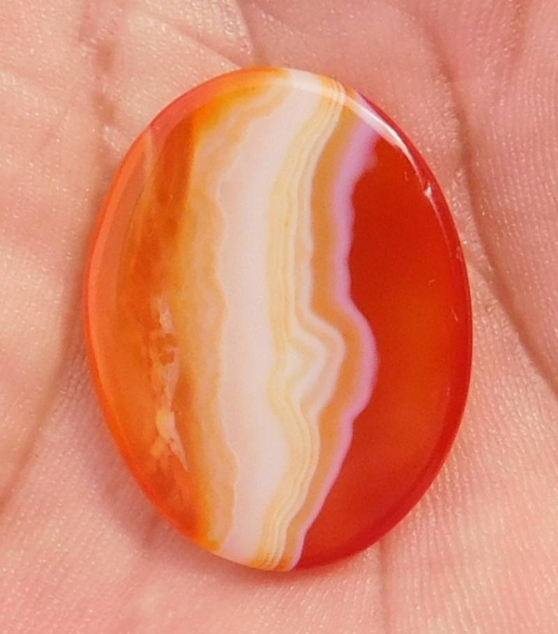 26.35 Cts Natural Awesome Red Banded Onyx 30X23X4 Mm Loose Gems ...