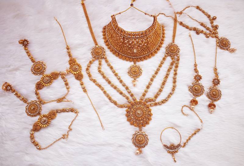 Heavy necklace and designer long haar bridal set for dulhan - Blushdeal ...