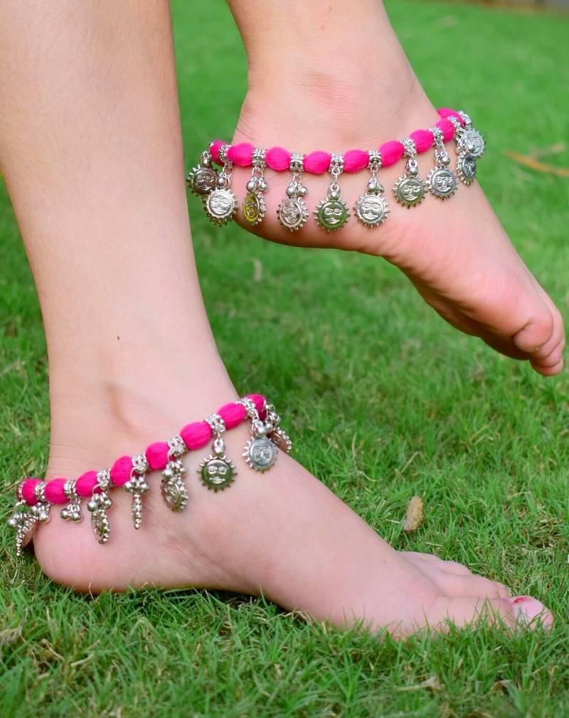Pink Anklets - Richa Pandey - 2731975