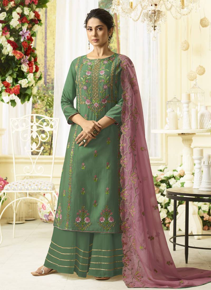 Green embroidered silk salwar with dupatta - Monjolika - 2746738