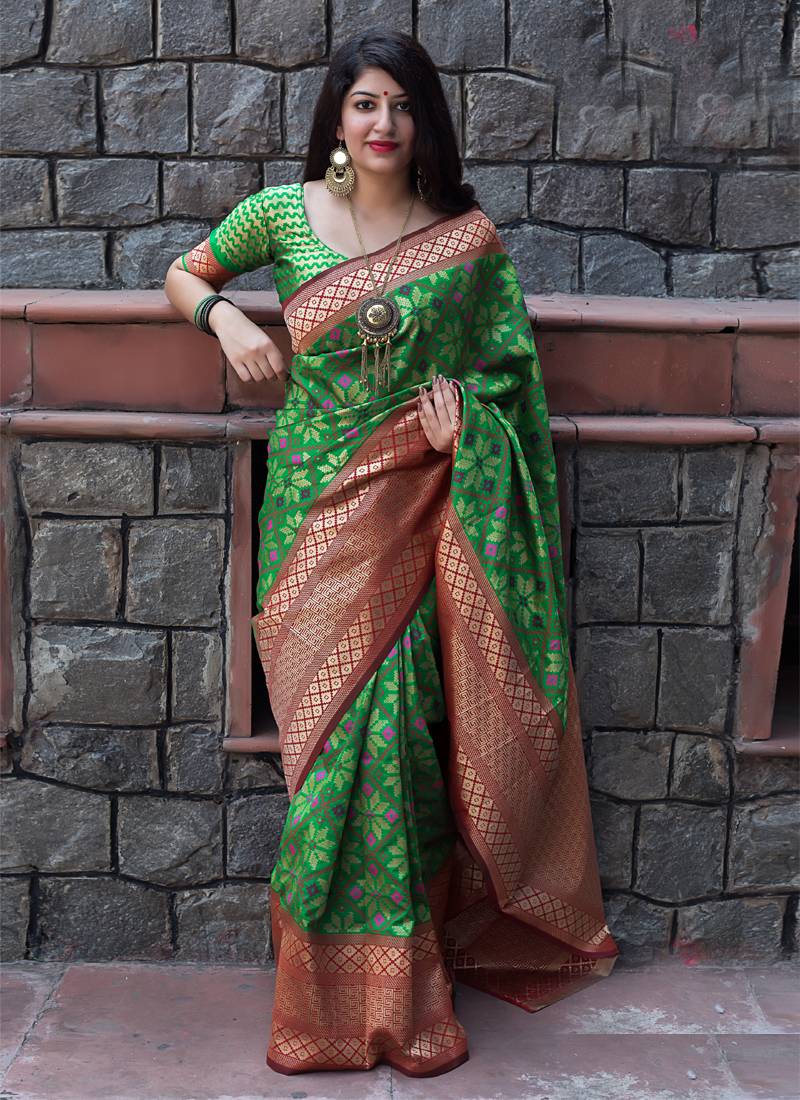 Monjolika Fashion Green woven silk blend saree with blouse - Monjolika ...