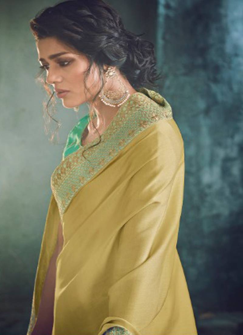 Monjolika Fashion Cream plain silk blend saree with blouse - Monjolika ...