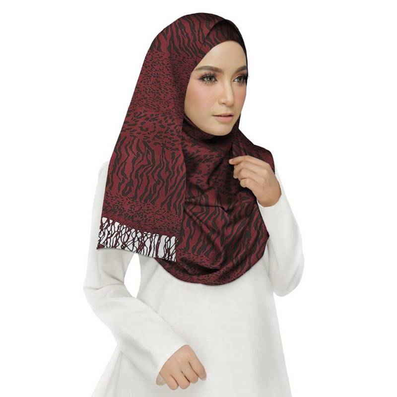 Maroon Cotton Islamic Style Stole Daily Wear Arabian Hijab - Mean Zoom ...