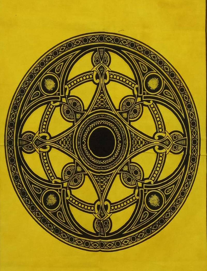 Good Luck Sign Yellow Color Tapestry Poster - INDIAN CONSIGNERS - 2815337