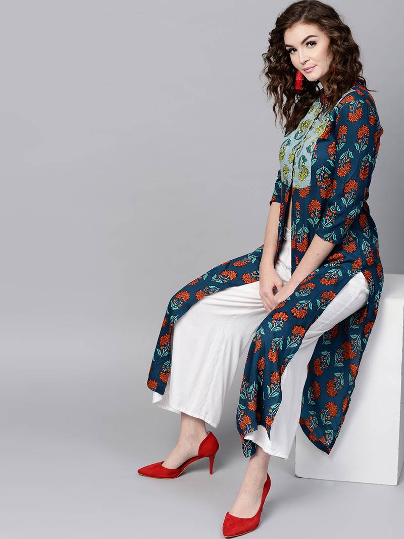 Blue floral print Front & Side Slit Kurta - SASSAFRAS - 2935088