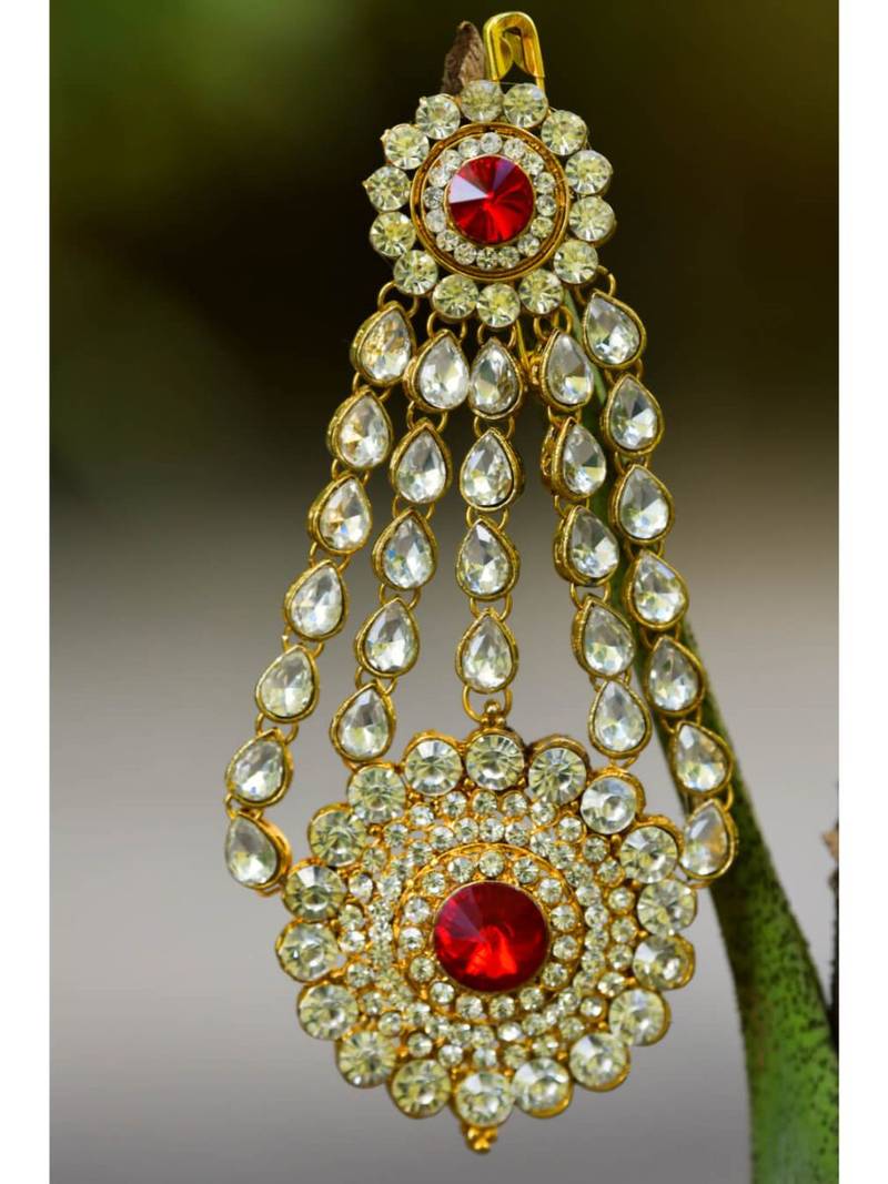 Red brooch - Aspire High - 2974748