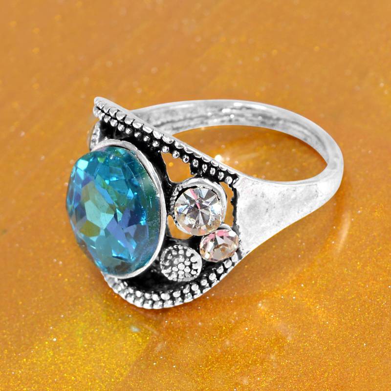 Multicolor Crystal Rings - Rituu Agarwal - 3099323