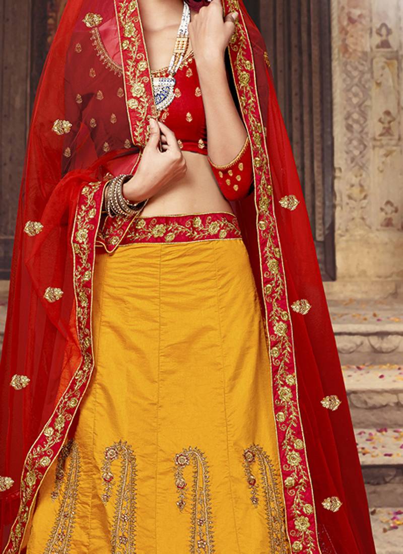 Yellow Plain Silk Unstitched Lehenga - Rajasthanibazar - 3138474
