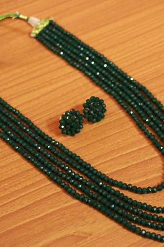 Green Jewellery – Buy Green Colour Jewellery Sets Online For Women @ Mirraw