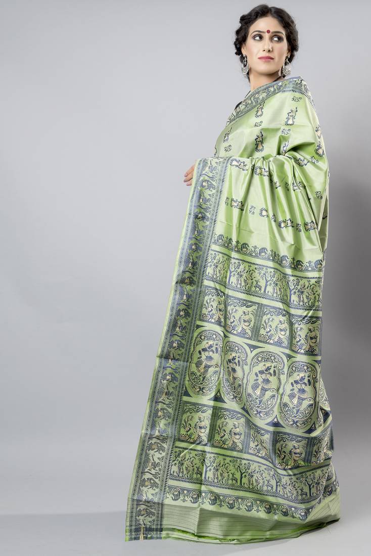 The beautiful Baluchari weave looks absolutely stunning in this ...