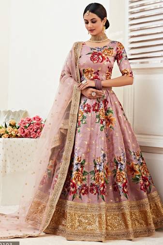 Indian Dresses - Buy Traditional Indian Clothes Online for Women @ Best ...