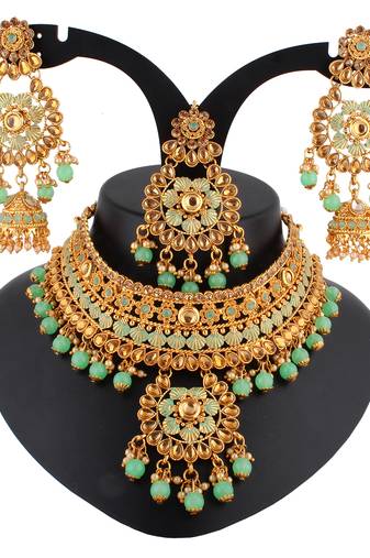Green Jewellery: Shop Green Jewelry Set Online for Women