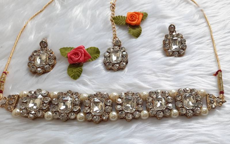 Elegent Choker Style Pearls Necklace Set Stone White Wedding daily use ...
