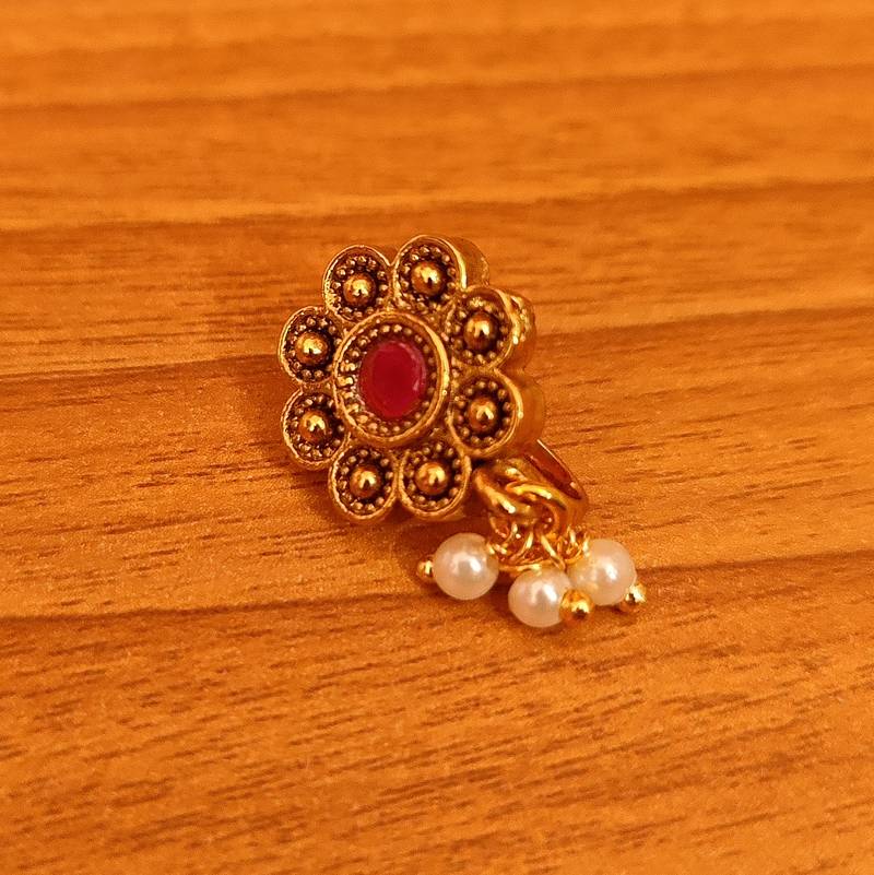Red nose-ring - Sanvi Jewels Pvt. Ltd. - 3694903