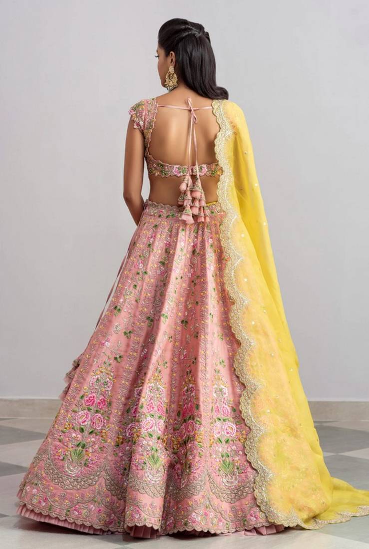 peach pink Colour Dulhan Lehenga Choli, Wedding Lehenga Choli - Yash ...
